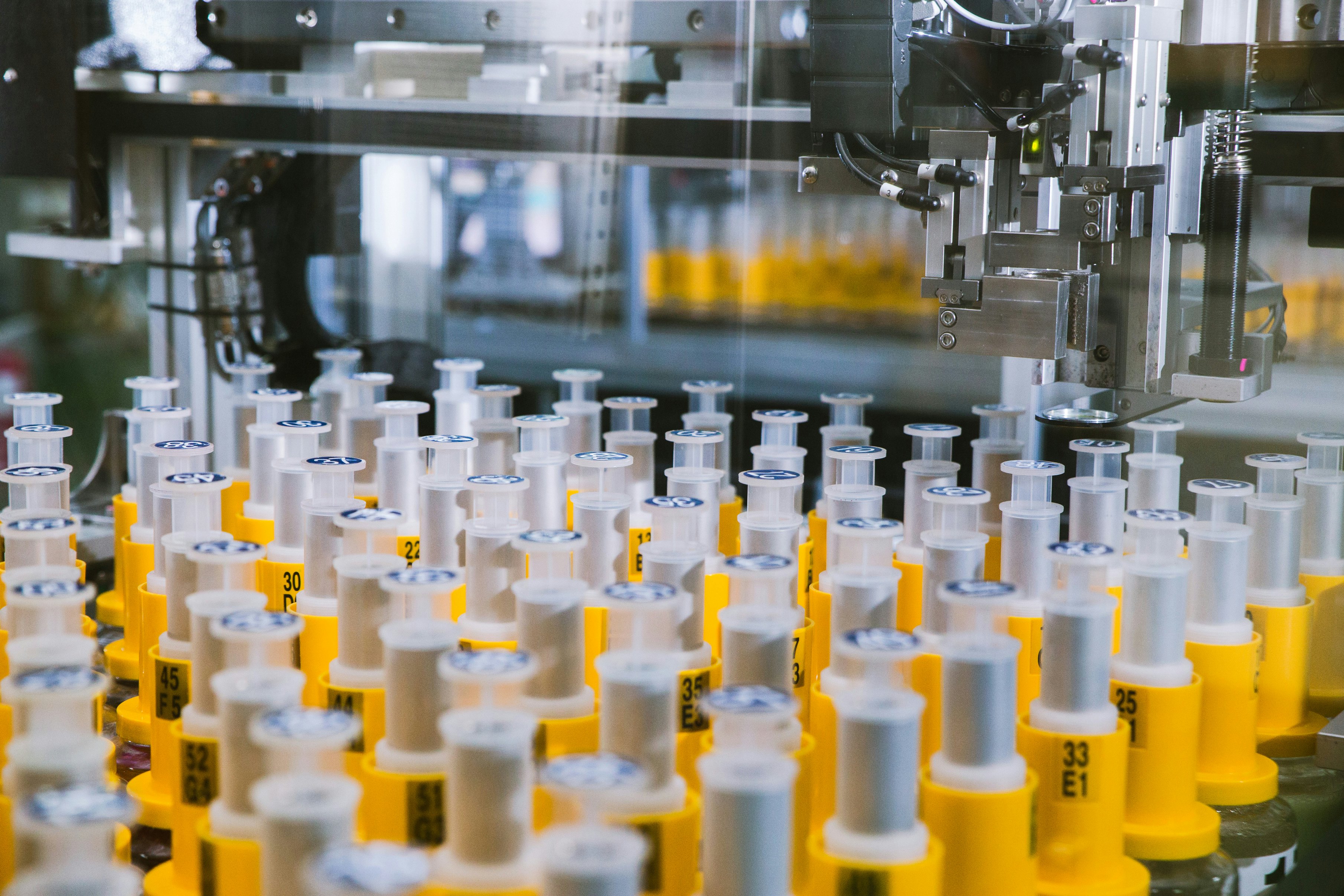 Contact Eclat - Eclat